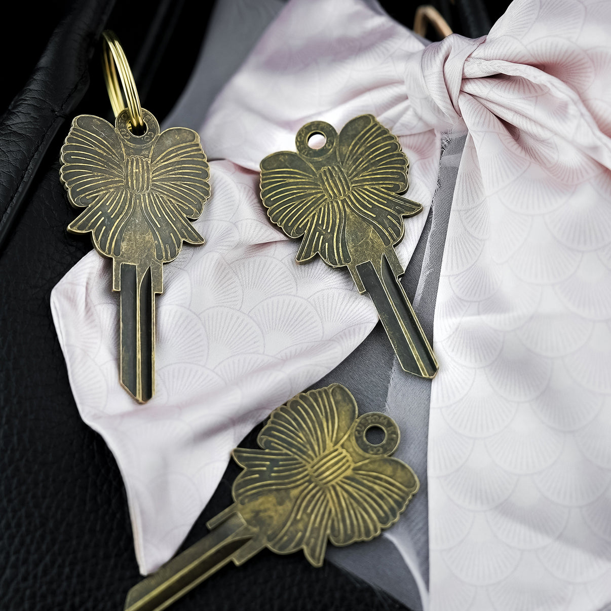 The Bow House Key | SC1 & KW1 Key Blanks – CustomKeys.com