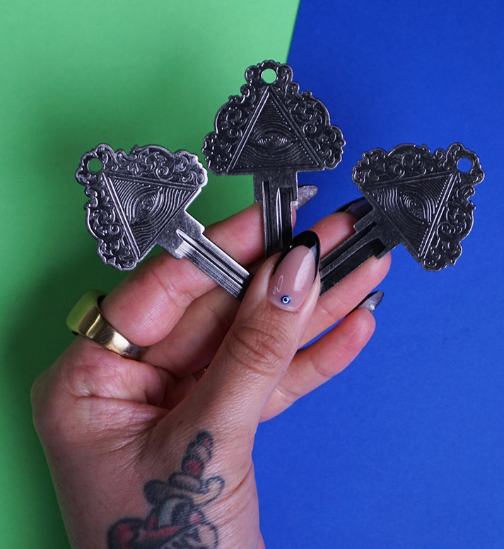 Ornate Illuminati Key - Silver KW1 – CustomKeys.com