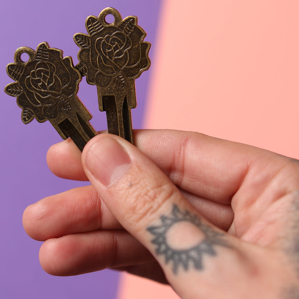 Rosebud Key – CustomKeys.com